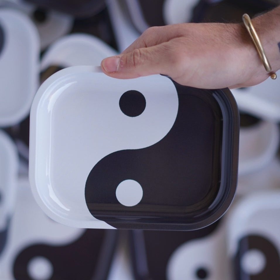‘Yin & Yang' Tin Tray – Real Fun, Wow!